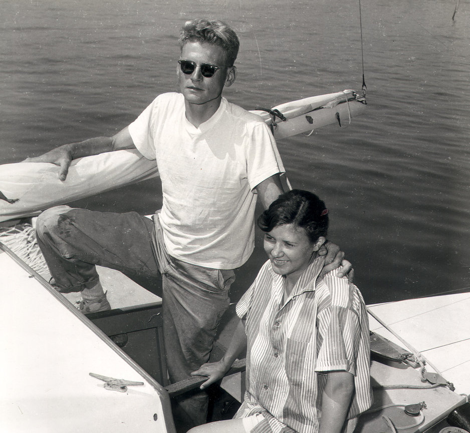 About - Jim Brown Beyond Mainstream